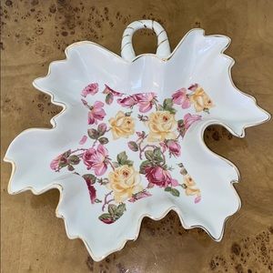 Accents | Porcelain White Maple Shaped Tray | Poshmark